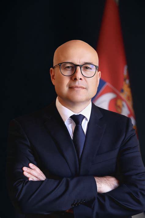 Милош Вучевић Српска напредна странка