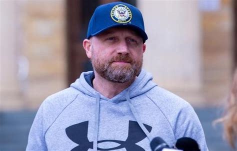 “იმაზე დიდი ფარისევლობა რა უნდა იყოს რომ ეს ეკლესიის მაგინებელი თურმე გელათზე დარდობს“ ზურაბ