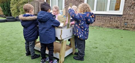 Pentagon Plays Construction Workbench Offers A Sorting Area For Pupils