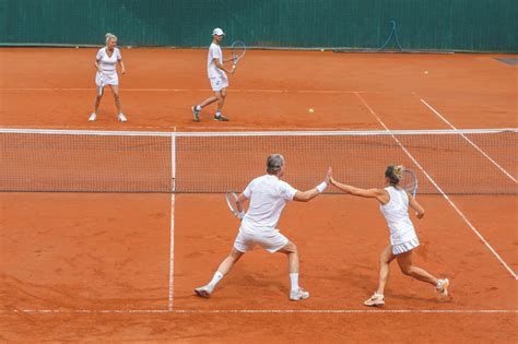 Besser Spielen: Doppel für Anfänger - tennis MAGAZIN