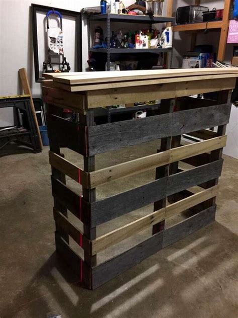 Барная стойка из поддонов своими руками | Pallet ideas easy, Wooden ...