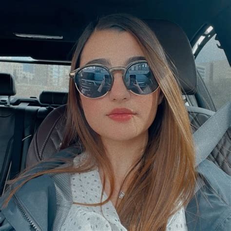 Kiana Kiana Talebiani • Threads Say More