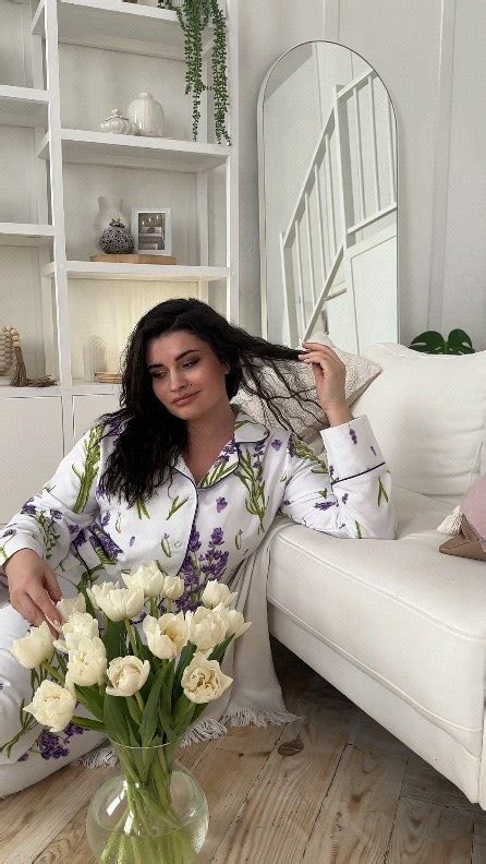 ОДЯГ ДЛЯ ДОМУ БІЛИЗНА ПІЖАМИ КОСТЮМИ БОДІ КИЇВ Піжама з фланелі в квітковий принт