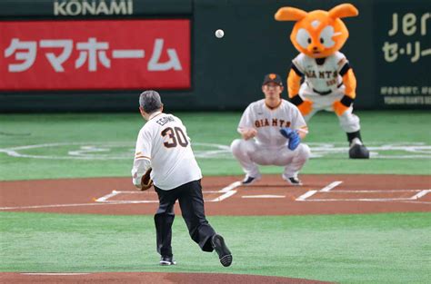 【フォト】江川卓さんが始球式「ショックが大きい。届かなかった」 産経ニュース
