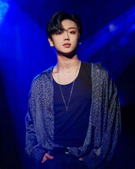 Eson Profile Bio And Facts Kpop Singers
