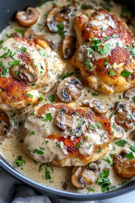 Smothered Chicken That Oven Feelin