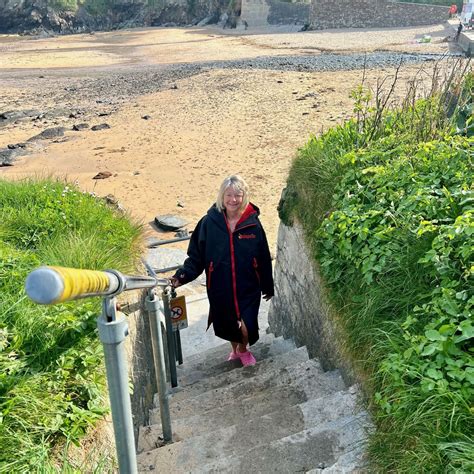 Trevone Bay Beach Jalapeño Warmwear