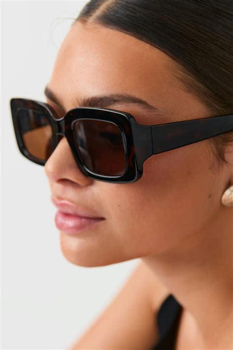 Square Shaped Sunglasses Beige Women Gina Tricot