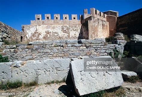 Sagunto Roman Castle Photos And Premium High Res Pictures Getty Images