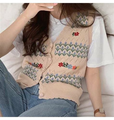 네쥬 여성 봄 여름 베스트 브이넥 크롭 예쁜 조끼 티몬