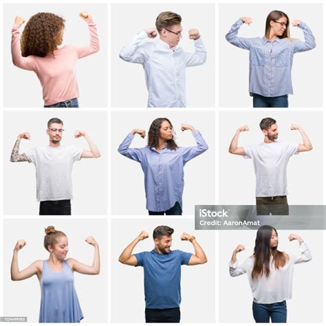 젊은 여자와 남자의 그룹의 콜라주 흰색 Solated 배경으로 자랑 스럽게 웃는 팔 근육을 보여주는 피트 니스 컨셉 개념에 대한 스톡 사진 및 기타 이미지 Istock