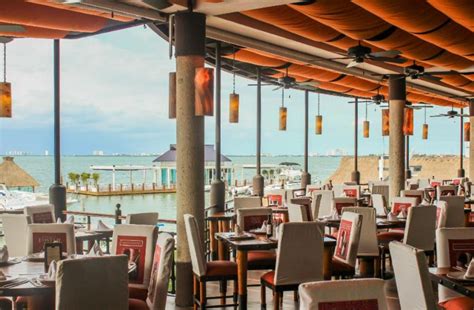 Why We Think Cancun Is A Perfect Destination For Your Winter Vacation