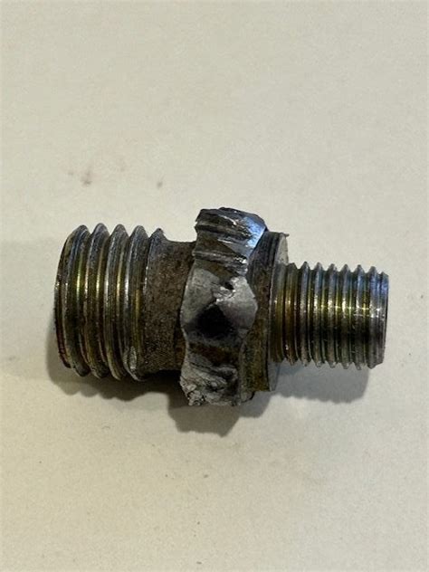 Leak At FD Mercedes Benz Forum