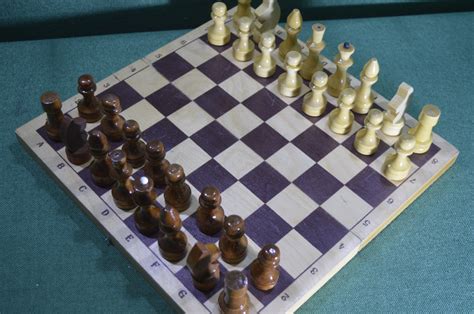 Купить Шахматы деревянные обыкновенные Доска 29 х 29 Полный комплект СССР в интернет