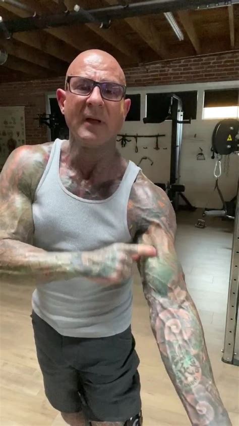 Db Concentration Curl Tip 🤦‍♂️ Crowded Gym Db Concentration Curl