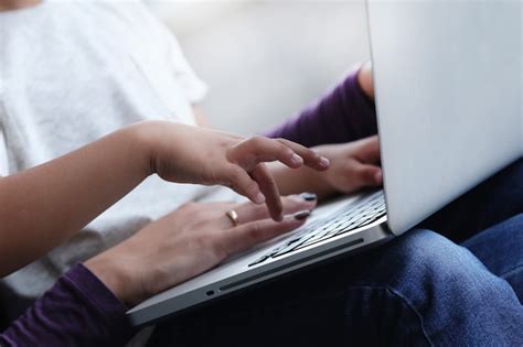 Madre Con Hijo Foto Gratis