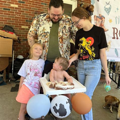 Elijah Thacker My Wife Is Hot Thats What I Came Here Facebook