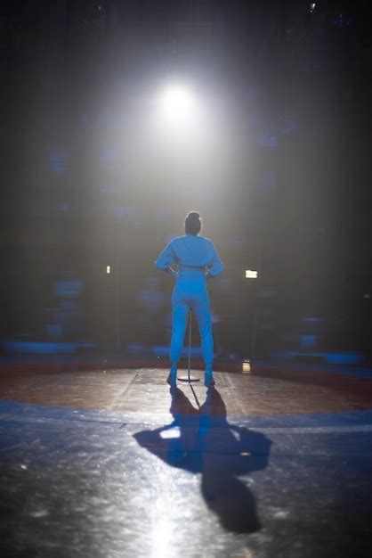 Premium Photo Singer On Stage Before The Concert