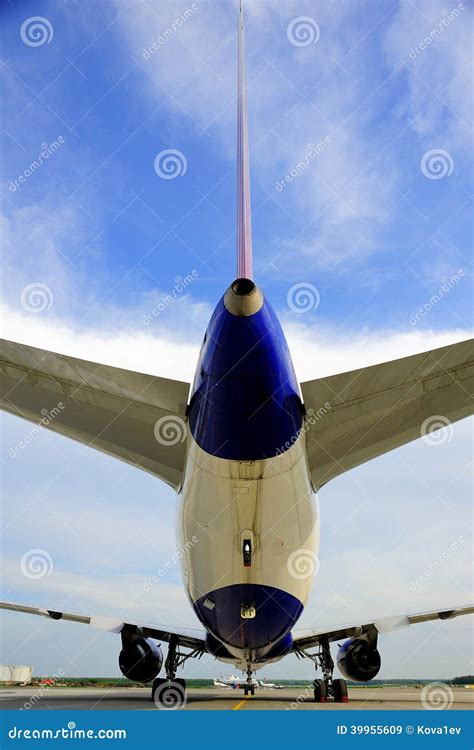 Moscow airport Domodedovo stock image. Image of domodedovo - 39955609