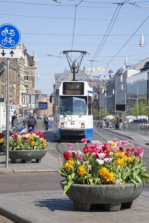 Openbaar Vervoer In Amsterdam Hoe Werkt Het Amsterdamse Stijl