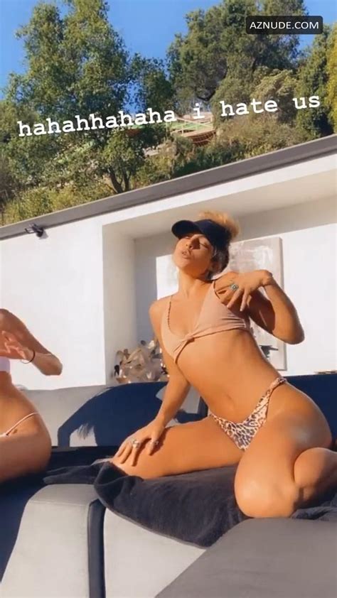Sommer Ray Enjoys A Day With Her Friend Hannah Ridgeway Aznude