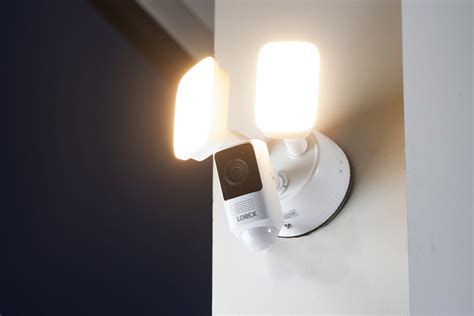 Lorex 2k Wi Fi Floodlight Security Camera