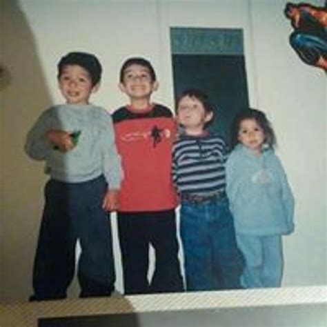 Stream Kenny Reyes Music Listen To Songs Albums Playlists For Free