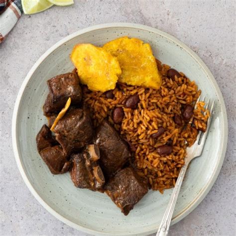 Chivo Guisado Dominican Braised Goat My Dominican Kitchen