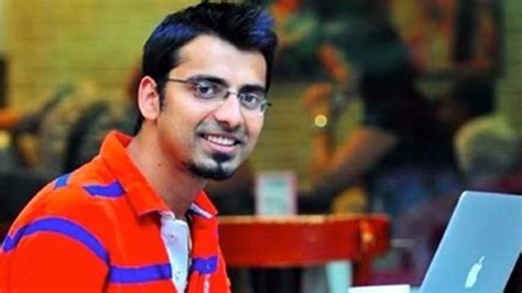 harsh agrawal s journey from a call centre to making millions as