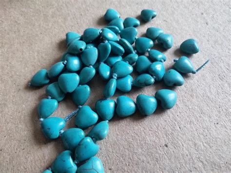 Бусини бірюза серце — ціна 27 грн у каталозі Матеріали для рукоділля Купити товари для спорту за