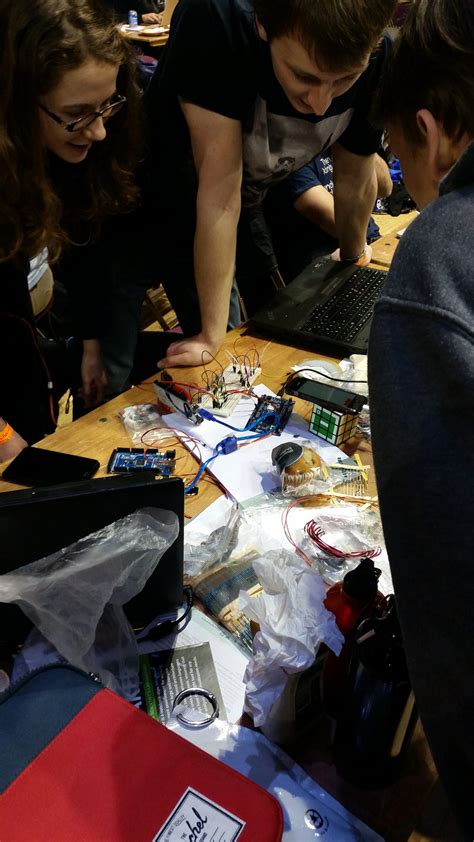 What I Learnt From Going To A Hackathon As A Programmer For The First Time By Dhruv Ghulati