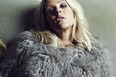 แปลเพลง Ellie Goulding Army แปลเพลง แปลเพลงสากล แปลเพลงภาษาองกฤษ