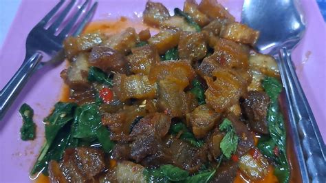 ဝက်ပင်စိမ်းချက်လေး ကြိတ်ကြည့်မယ် Youtube