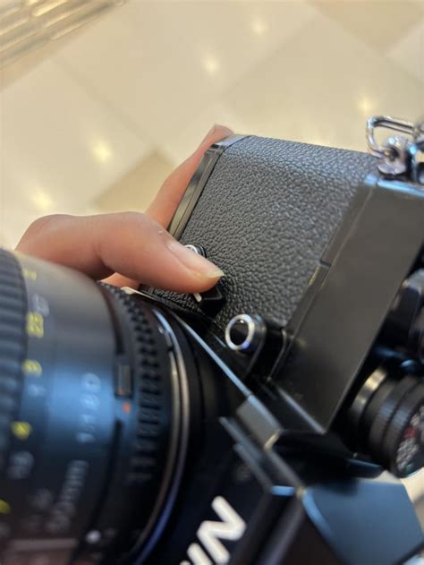 I Can Push The Shutter Release Count Down On My Nikon El2 In Like This What Does This Do R