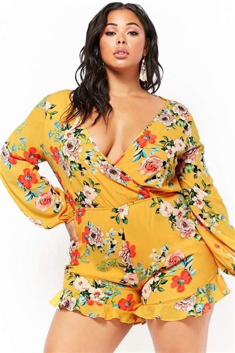 Forever 21 Plus Size Surplice Peasant Romper 몸매좋은 여자