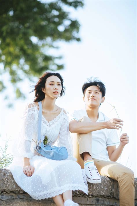 第四期【最美新娘】网络评选！老顾客专属通道！热烈庆祝巴黎婚纱成立三周年，更大优惠等着您！等着您！ 微信投票制作 51微投票