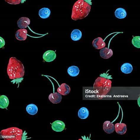 손으로 그린 베리의 수채화 매끄러운 패턴 녹색 파란색 및 빨간색 그림은 검은 색 배경에 격리되어 있습니다 체리 딸기 구스베리 블루베리 0명에 대한 스톡 벡터 아트 및 기타