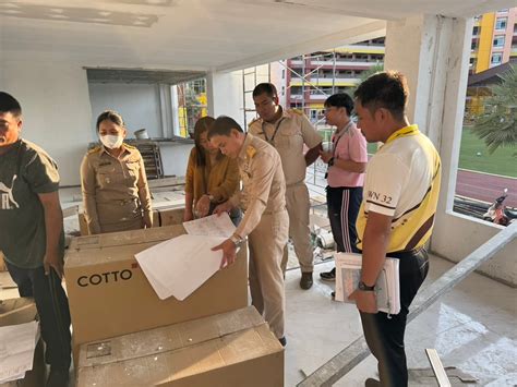 🏊ท่านผู้อำนวยการ โรงเรียนนวมินทราชินูทิศ หอวัง นนทบุรี