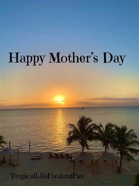 Pin By Carrie Hilbert On Days And Months Beach Days And Months Outdoor
