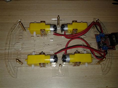 โปรเจค หุ่นยนต์ควบคุมด้วยเสียงพูด arduino speech module
