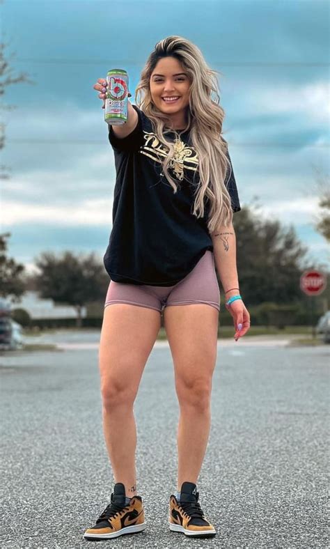 Tay Melo R Wrestlegirls