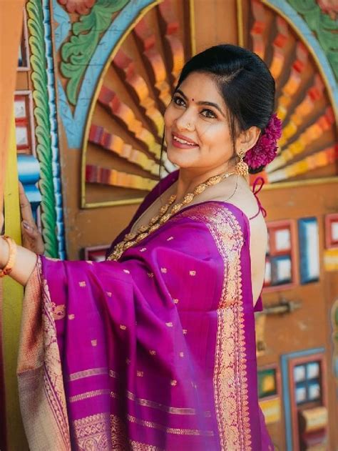 Shweta Shinde श्वेता शिंदेचं जांभळ्या साडीमध्ये खुललं सौंदर्य Tv9 Marathi