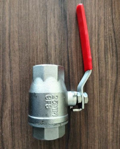 Stainless Steel Ball Valve Screwed At Piece In Vadodara ID