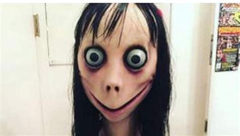 Momo Wants To Wish Everyone A Merry Christmas