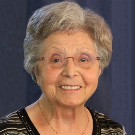 Mme Lucille Arguin — Résidence Funéraire Steve L Elkas