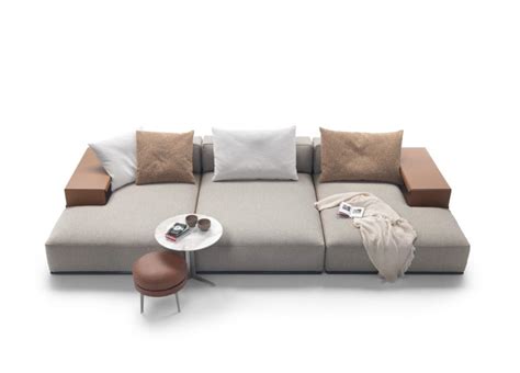 Flexform Perry Sofa Minima