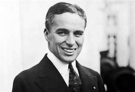 با دیدن چهره واقعی چارلی چاپلین تصوراتتان از قیافه او بهم می ریزد عکس