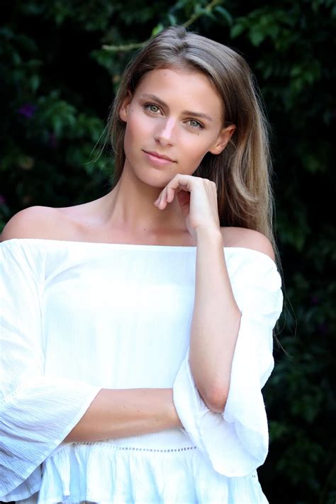 Secret Star Session Olivia найдено 88 картинок