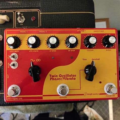 Ftelettronica Twin Oscillator Phaser Vibrato Reverb