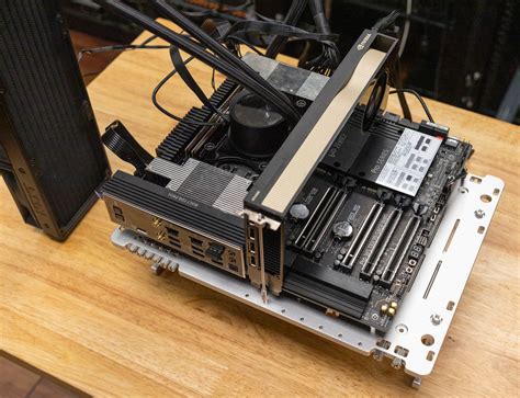 Extreme Overclocking With Liquid Nitrogen Amd Ryzen Threadripper 7000